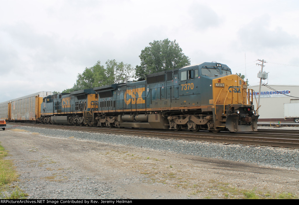 CSX 7370 & 587 (1)